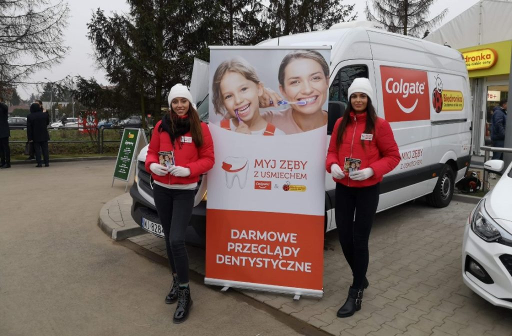 Strefa Colgate Warszawa. Otwarcie 3000 Biedronki – Flow Agency